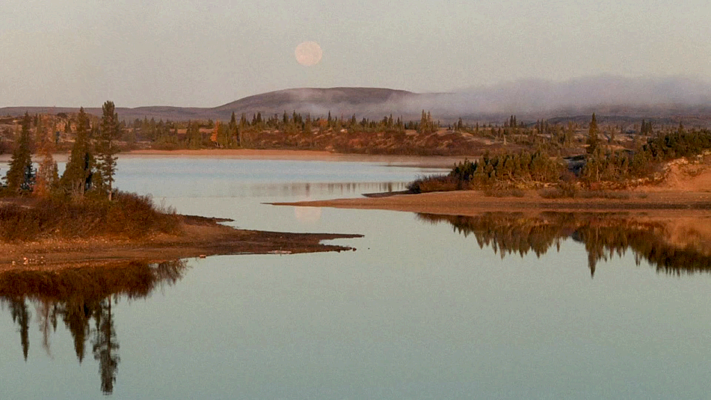 NUTSHIMIT – on the land – Nirgun Films